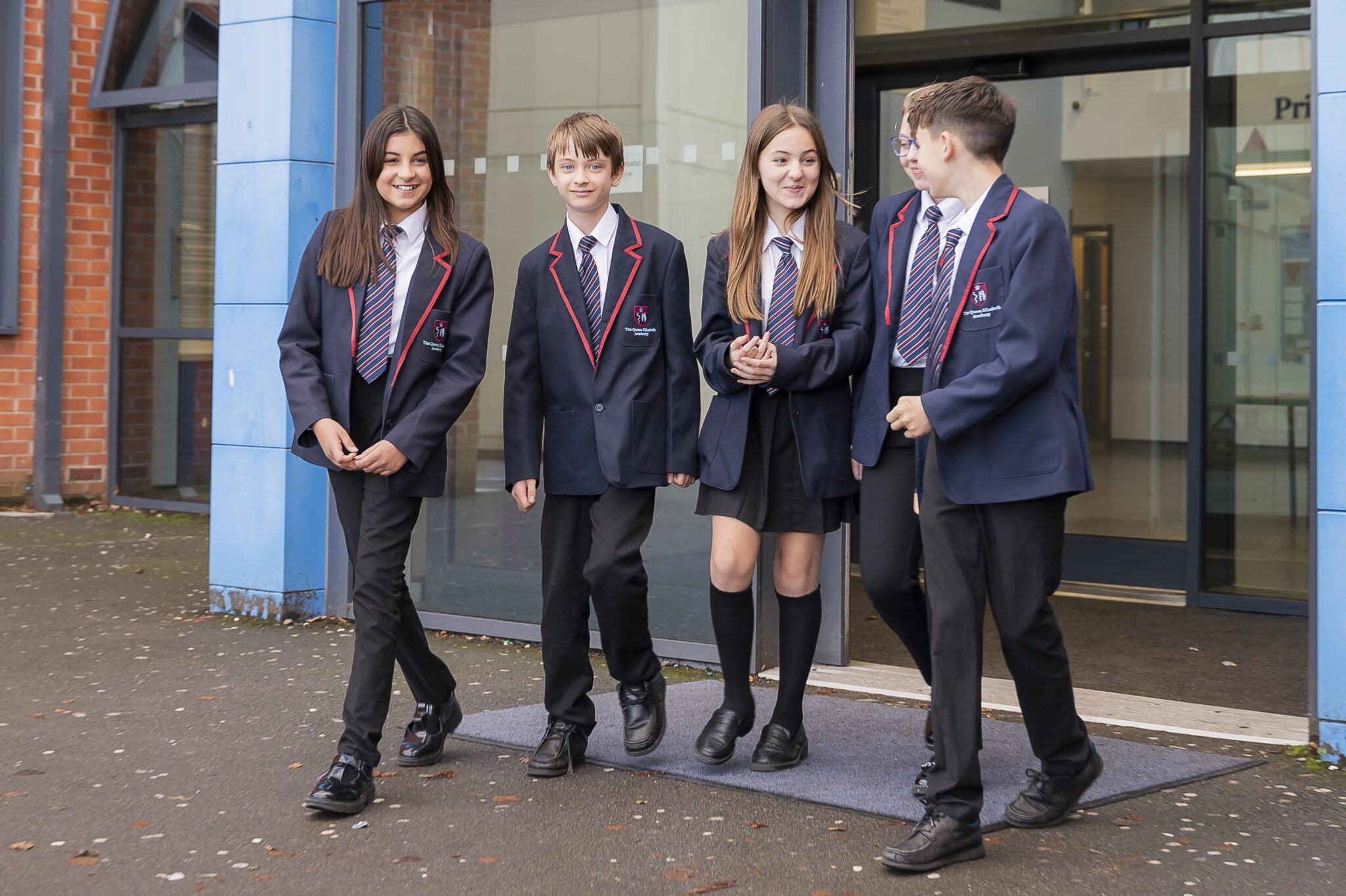 Home - The Queen Elizabeth Academy